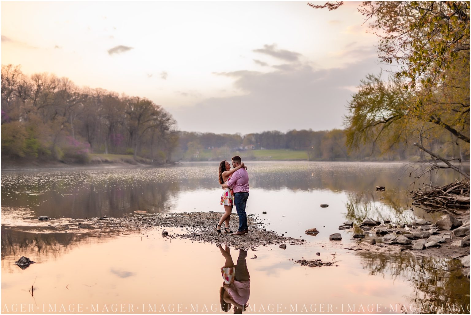 indian-caves-trails-kankakee-illinois-bradley-bourbonnais-river-bridge ...